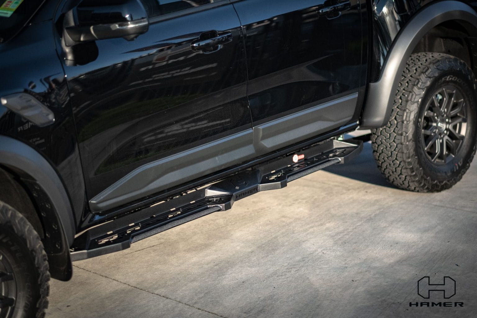 Hamer 4x4 Side Steps: Enhance Your 4x4 Vehicle's Style